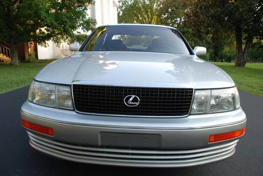 1990 Lexus LS400 auction - Cars & Bids