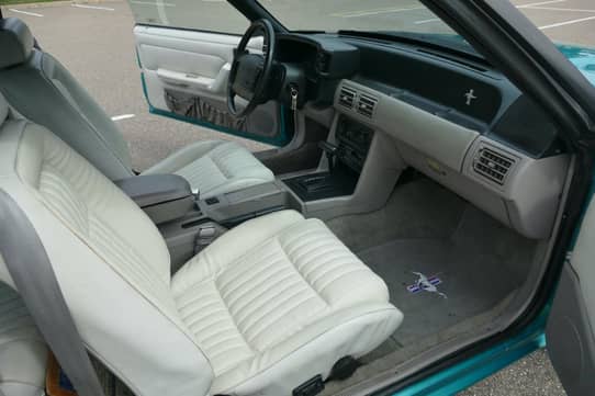 1992 Ford Mustang LX 5.0 Convertible auction - Cars & Bids