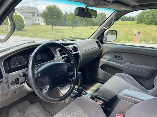 2002 Toyota 4Runner SR5 4x4 for Sale - Cars & Bids