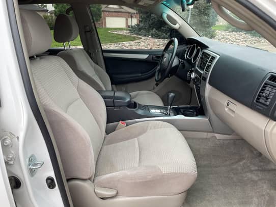 2003 Toyota 4Runner SR5 4WD auction - Cars & Bids