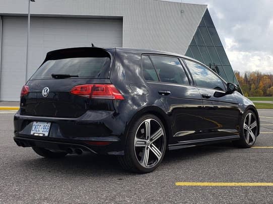 2016 Volkswagen Golf R auction - Cars & Bids