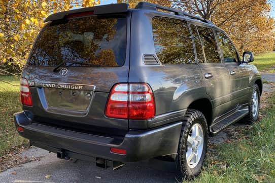 2004 Toyota Land Cruiser for Sale - Cars & Bids