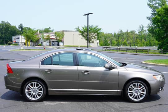 2007 Volvo S80 V8 for Sale - Cars & Bids