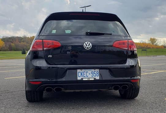 2016 Volkswagen Golf R auction - Cars & Bids