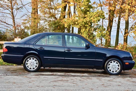 1998 Mercedes-Benz E300 Turbodiesel auction - Cars & Bids