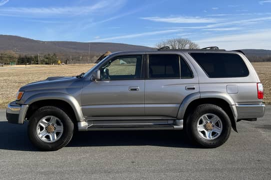 2002 Toyota 4Runner SR5 4x4 for Sale - Cars & Bids