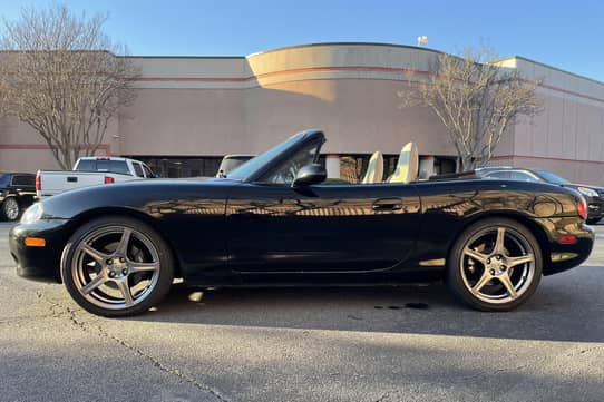 2004 Mazda MX-5 Miata for Sale - Cars & Bids