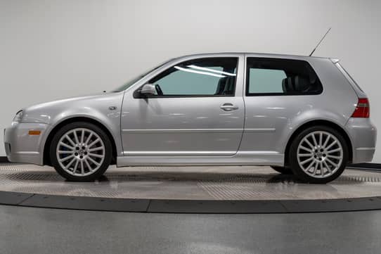 2004 Volkswagen R32 VIN: WVWKG61J54D131213 for Sale - Cars & Bids