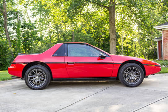 1985 Pontiac Fiero SE VIN: 1G2PF3798FP239660 for Sale - Cars & Bids