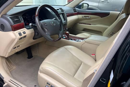 2009 Lexus LS 600hL VIN: JTHDU46F395009783 for Sale - Cars & Bids