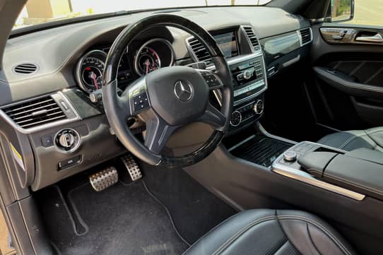 2014 Mercedes-Benz ML63 AMG VIN: 4JGDA7EB0EA268304 for Sale - Cars & Bids