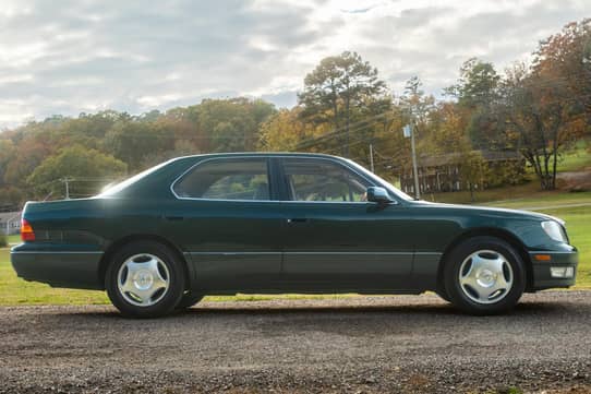 1999 Lexus LS 400 VIN: JT8BH28F3X0152885 for Sale - Cars & Bids