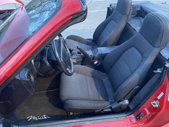 1990 Mazda MX-5 Miata auction - Cars & Bids