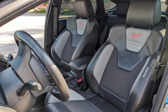 2016 Ford Focus ST VIN: 1FADP3L99GL344367 for Sale - Cars & Bids