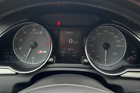 2011 Audi S5 Cabriolet VIN: WAUCGAFH7BN006411 for Sale - Cars & Bids