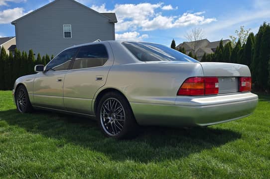 2000 Lexus LS 400 VIN: JT8BH28F1Y0176524 for Sale - Cars & Bids