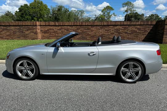 2014 Audi S5 Cabriolet VIN: WAUCGAFH1EN010684 for Sale - Cars & Bids