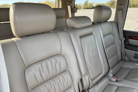 2001 Lexus LX 470 for Sale - Cars & Bids