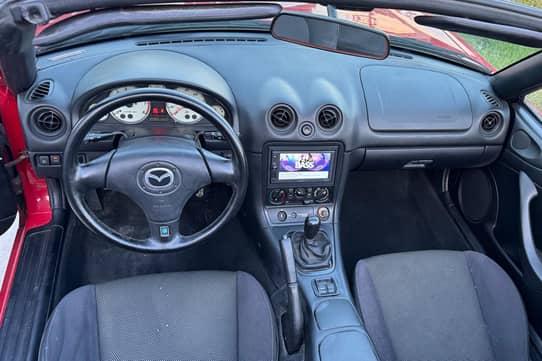 2001 Mazda MX-5 Miata VIN: JM1NB353010202522 for Sale - Cars & Bids