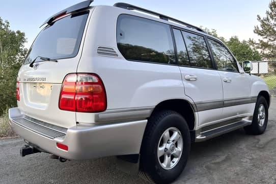 2000 Toyota Land Cruiser for Sale - Cars & Bids