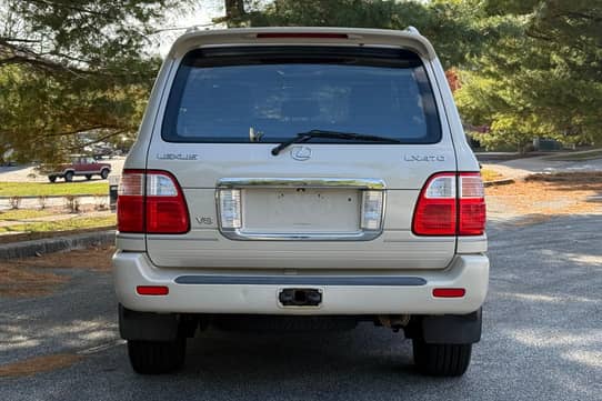 2003 Lexus LX 470 VIN: JTJHT00W533532102 for Sale - Cars & Bids