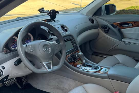 2009 Mercedes-Benz SL63 AMG VIN: WDBSK70F29F147588 for Sale - Cars & Bids