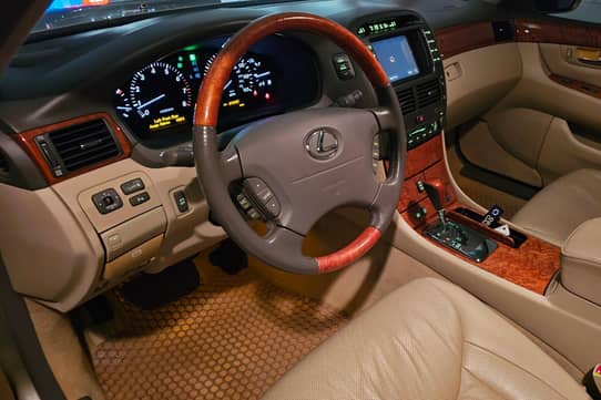 2004 Lexus LS 430 VIN: JTHBN36FX40163251 for Sale - Cars & Bids