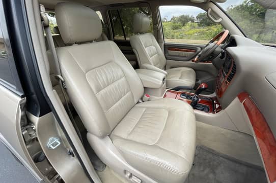 2000 Lexus LX 470 for Sale - Cars & Bids