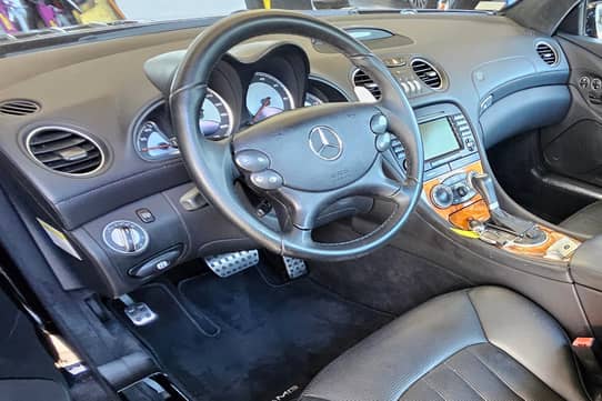 2008 Mercedes-Benz SL55 AMG VIN: WDBSK72F08F138674 for Sale - Cars & Bids