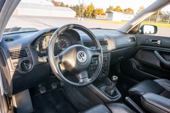 2003 Volkswagen Jetta GLI VR6 VIN: 3VWVH69M03M048300 for Sale - Cars & Bids