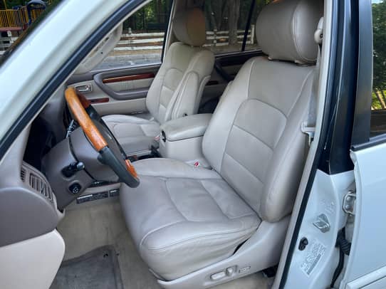 2002 Lexus LX 470 for Sale - Cars & Bids