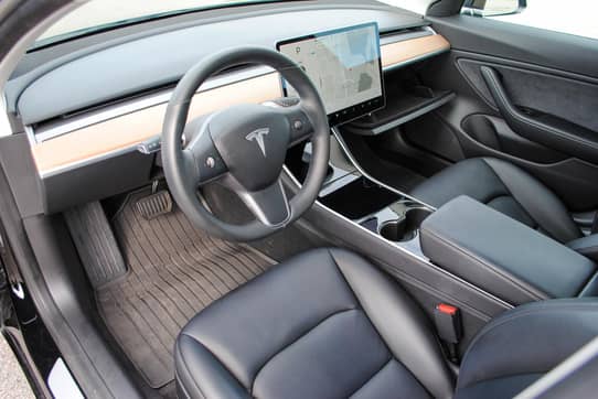 2018 Tesla Model 3 Long Range auction - Cars & Bids