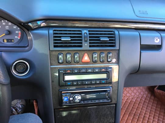 2002 Mercedes-Benz E55 AMG auction - Cars & Bids