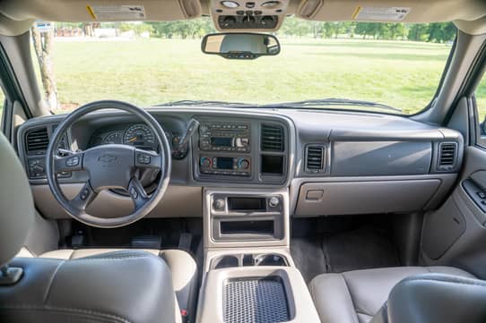 2005 Chevrolet Suburban Z71 4x4 for Sale - Cars & Bids