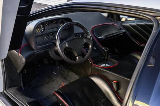 1991 Lamborghini Diablo Interior Lamborghini Diablo Returns From The