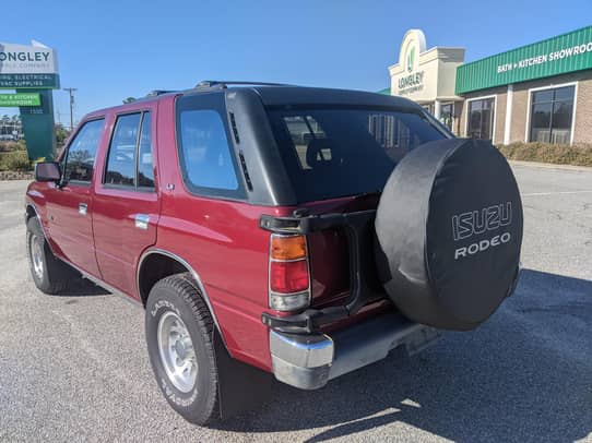 1991 Isuzu Rodeo LS 4x4 auction - Cars & Bids