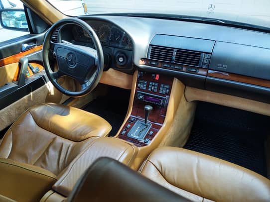 1993 Mercedes-Benz 300SD auction - Cars & Bids