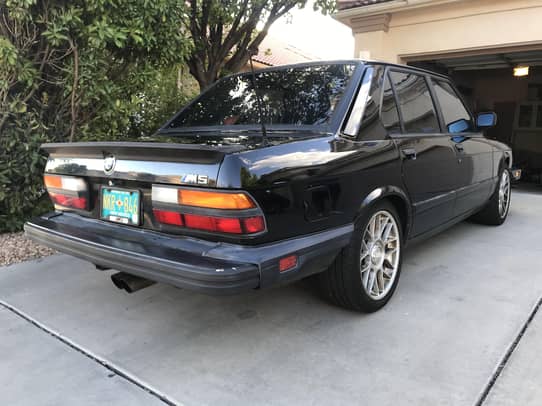 1988 BMW M5 auction - Cars & Bids