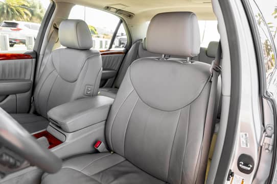 2005 Lexus LS 430 VIN: JTHBN36F155014585 for Sale - Cars & Bids