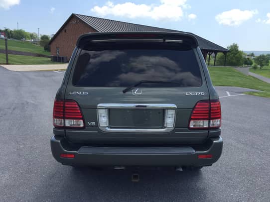 2006 Lexus LX470 auction - Cars & Bids