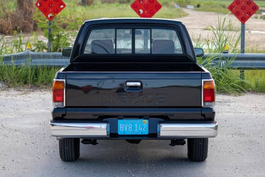 1986 Mazda B2000 auction - Cars & Bids