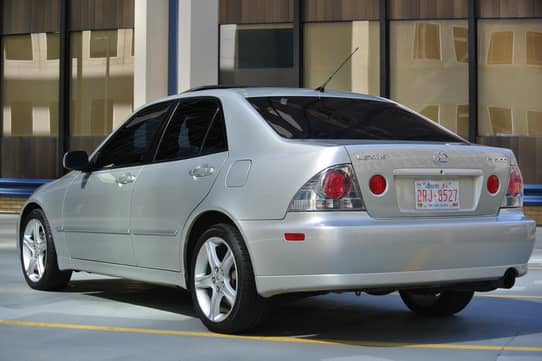 2003 Lexus IS 300 auction - Cars & Bids