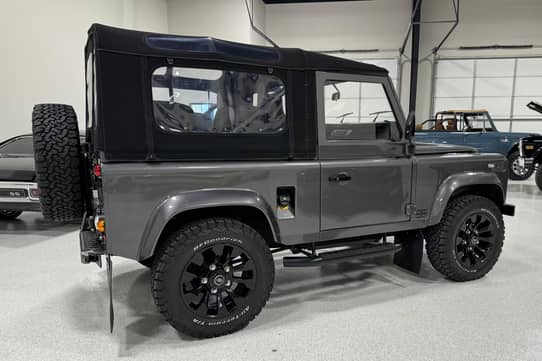 1990 Land Rover Defender 90 VIN: SALLDVAF8HA477580 for Sale - Cars & Bids