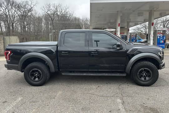 2018 Ford F-150 Raptor VIN: 1FTFW1RG8JFE42621 for Sale - Cars & Bids