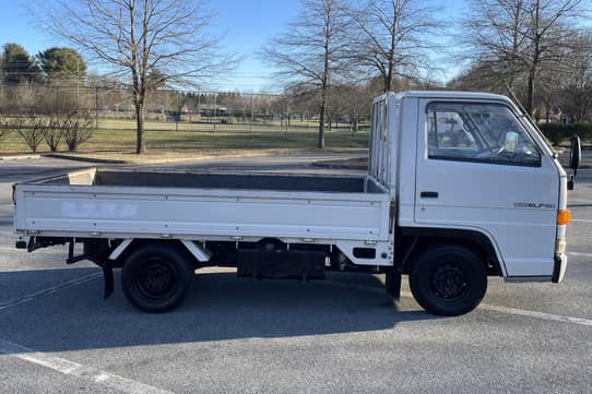 1992 Isuzu ELF 150 for Sale - Cars & Bids
