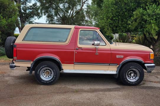 1990 Ford Bronco XLT 4x4 for Sale - Cars & Bids