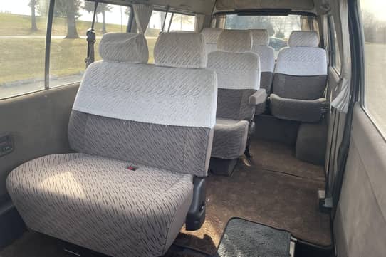 1995 Toyota HiAce Grand Cabin G for Sale - Cars & Bids