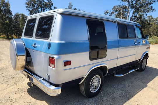 1983 Chevrolet G20 VIN: 2GCEG25C5D4129361 for Sale - Cars & Bids