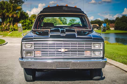 1984 Chevrolet C30 Silverado VIN: 1GCHC33W7ES169651 for Sale - Cars & Bids