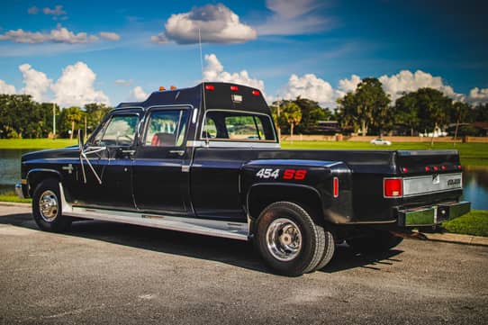 1984 Chevrolet C30 Silverado VIN: 1GCHC33W7ES169651 for Sale - Cars & Bids